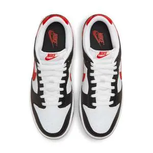 Nike Dunk Low Sneakers