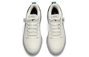 ANTA X Snoopy Skateboarding Sneakers
