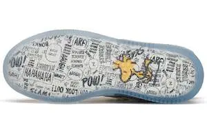 ANTA X Snoopy Skateboarding Sneakers