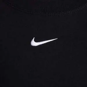 Nike Small Swoosh T-shirt - Black/white