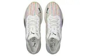PUMA Deviate Nitro Spectra Sneakers - Cream