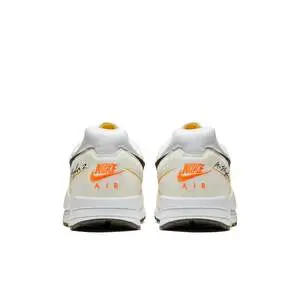 Nike Skylon 2 Sneakers - Yellow