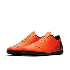 Nike Mercurial Vapor 12 Club Ic Sneakers - Black/orange