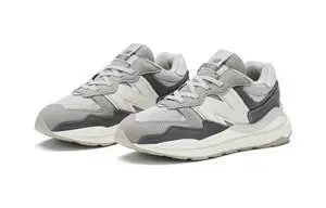 NEW BALANCE 57/40 "grey White" Retro Low Top Sneakers - Gray/white