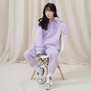 NEW BALANCE Embossed Logo Hoodie - Purple