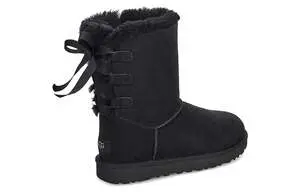 UGG Short Bow Stiefel Fleece Lined Boots - Black