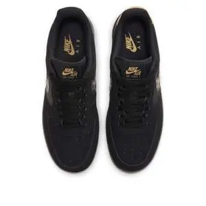 Nike Force 1 Low Top Sneakers
