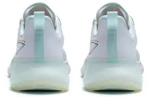 LI-NING No Boundaries 4 Sneakers