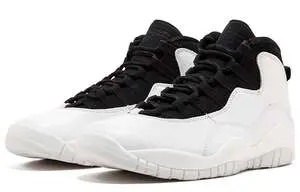 JORDAN Retro High Top Sneakers