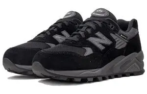 NEW BALANCE 580 Gore-tex Sneakers - Black/grey