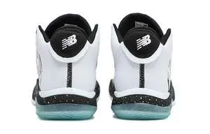 NEW BALANCE Two Wxy V2 High-top Sneakers - White/black