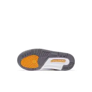 JORDAN 3 Retro Sneakers - Orange