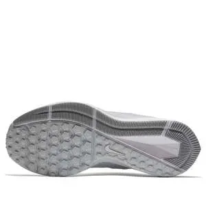 Nike Zoom Winflo 5 Athletic Sneakers - Black