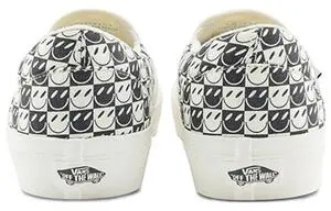 VANS Classics Slip-on Vr3 - Beige/white
