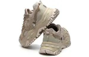 FILA FUSION Bianco Lace Up Sneakers