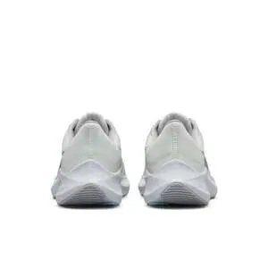 Nike Zoom Winflo Premium Sneakers - White/silver