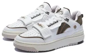 LI-NING Badfive Rookie Athletic Sneakers - White/brown