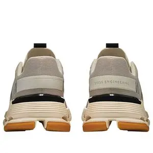 On Cloudnova Form 2 Sneakers - Truffle/dew