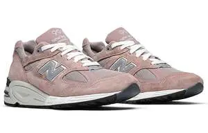 NEW BALANCE X Kith 990v2 Made In Usa - Pink