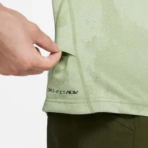 Nike Dri-fit Adv A.p.s. Short-sleeved Fitness Top - Green