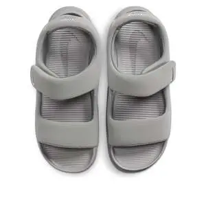 Nike Calm Sandals