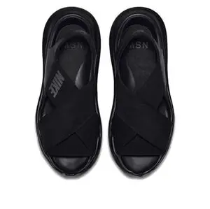 Nike Strappy Sandals - Black