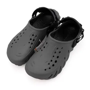 CROCS Echo Clogs