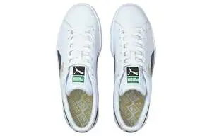 PUMA Basket Classic 21 Sneakers - White/blue