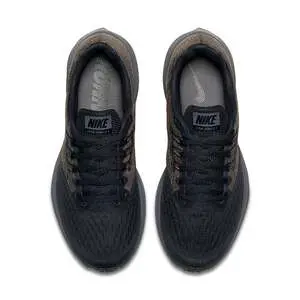 Nike Zoom Winflo 4 Anthracite Lace-up Athletic Sneakers
