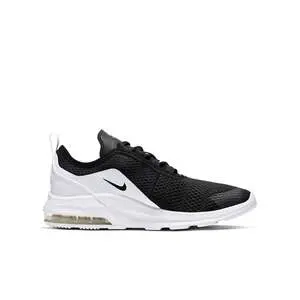 Nike Max Motion 2 Sneakers