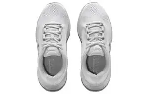 Under Armour Charged Rogue 4 Sneakers