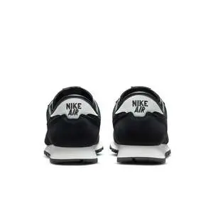 Nike Pegasus 83 Low Top Sneakers - Black