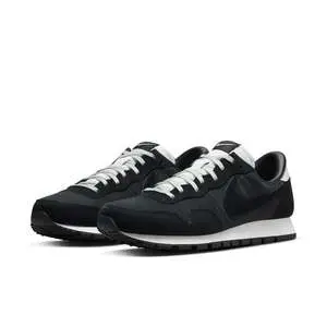 Nike Pegasus 83 Low Top Sneakers - Black