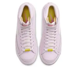 Nike Blazer Mid '77 Sneakers - Pink