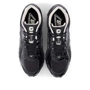 NEW BALANCE 204l Athletic Sneakers - Black/timberwolf