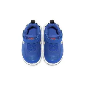 Nike Max Oketo Sneakers