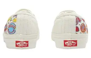 VANS Authentic 44 Dx Low-top Canvas Shoes - White