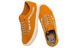 VANS Old Skool Lace Up Sneakers - Orange