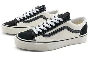 VANS Style 36 Classics Sneakers - White/black