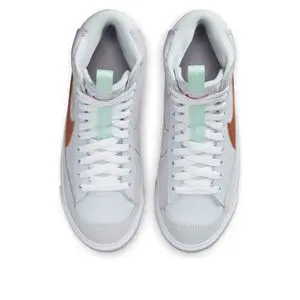 Nike Blazer Mid '77 Dance Sneakers