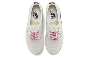 VANS Authentic 44 Dx Casual Lace-up Sneakers - White