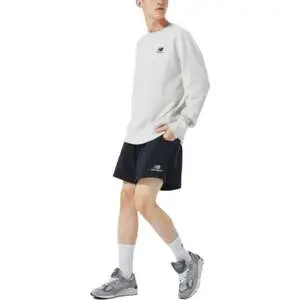 NEW BALANCE Embroidered Logo Crewneck Pullover