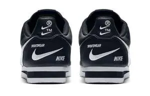 Nike Classic Cortez Premium 'swoosh' Sneakers - Black/white