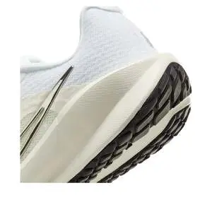 Nike Downshifter 13 Athletic Sneakers - White/black/sail