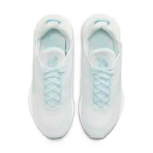 Nike Max 2090 Low Top Sneakers - White/green