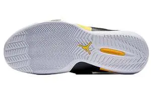 JORDAN Cp3 Xi "taxi" Sneakers