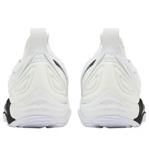 Mizuno Wave Momentum 3 Athletic Sneakers - White/black