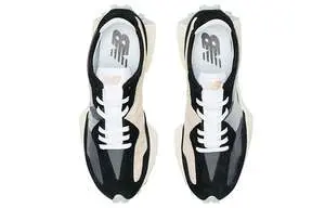 NEW BALANCE 327 Sneakers - Black/white
