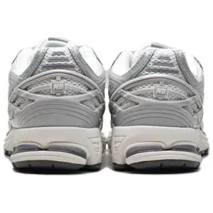 NEW BALANCE 1906r Sneakers - Grey/white