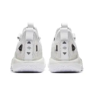 ANTA Shock Wave 5 Pro "smriti" Sneakers